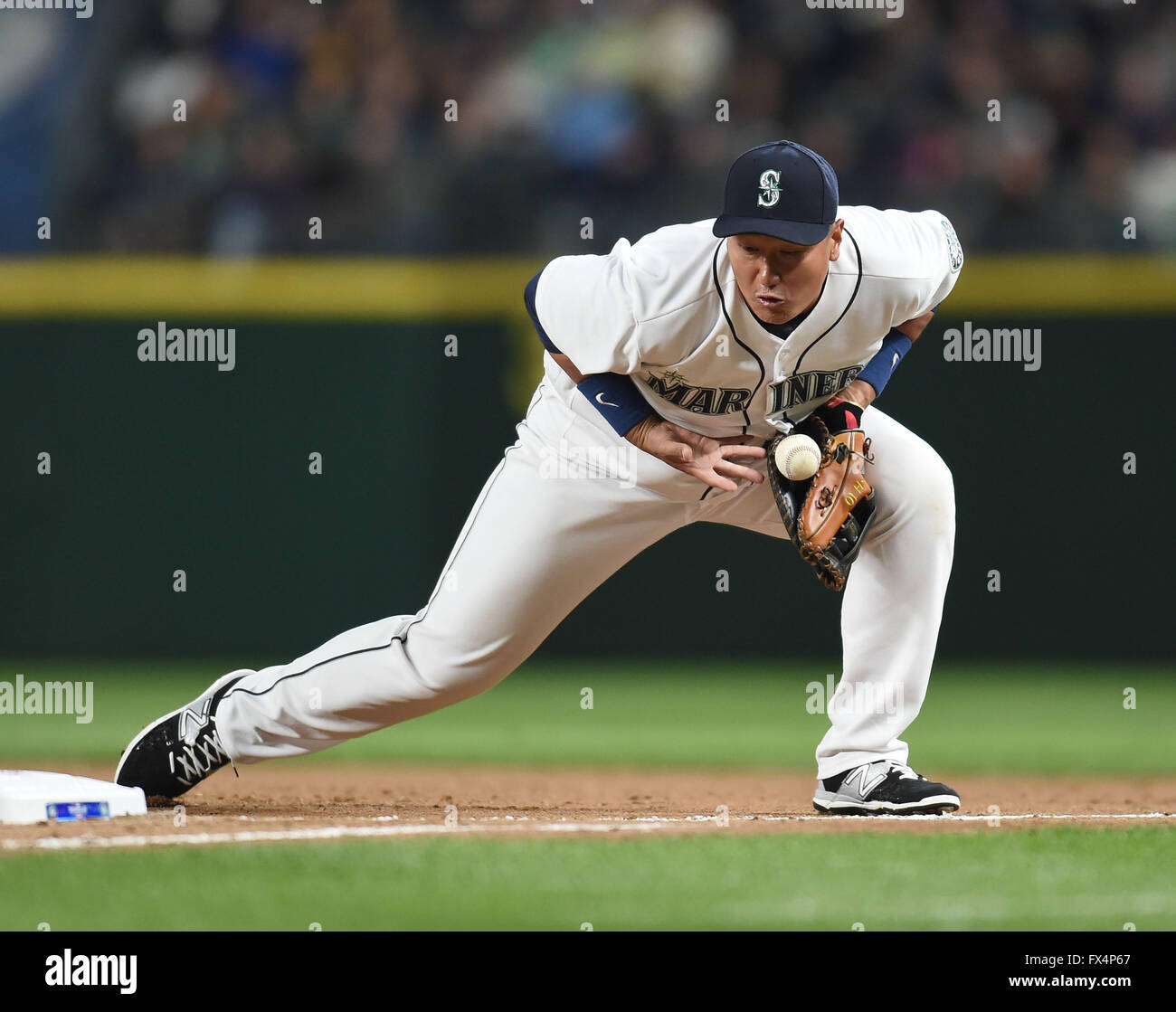 Seattle, Washington, USA. 8th Apr, 2016. Lee Dae-Ho (Mariners) MLB ...