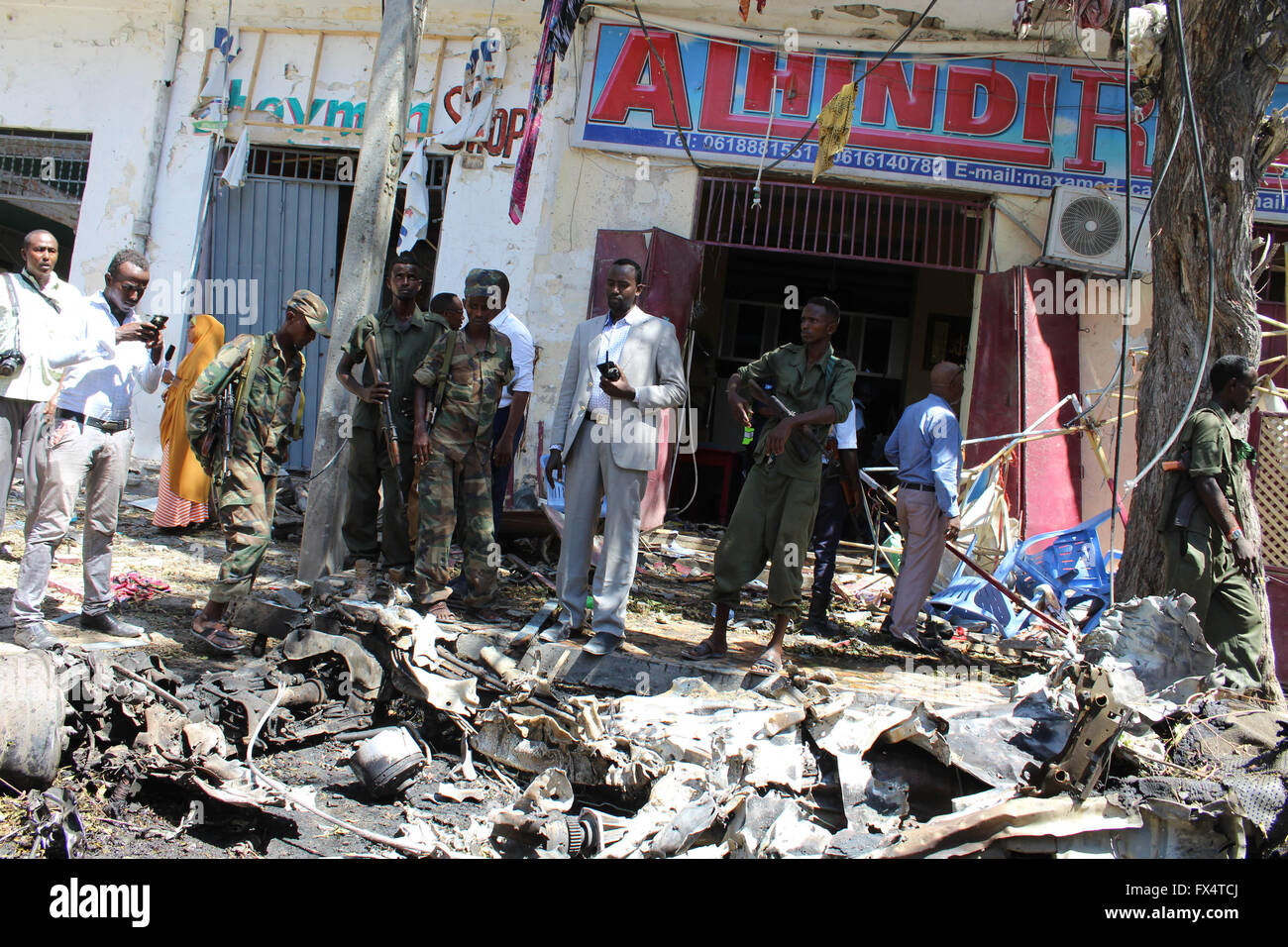 Mogadishu, Somalia. 11th Apr, 2016. Somali Police forces inspect the ...
