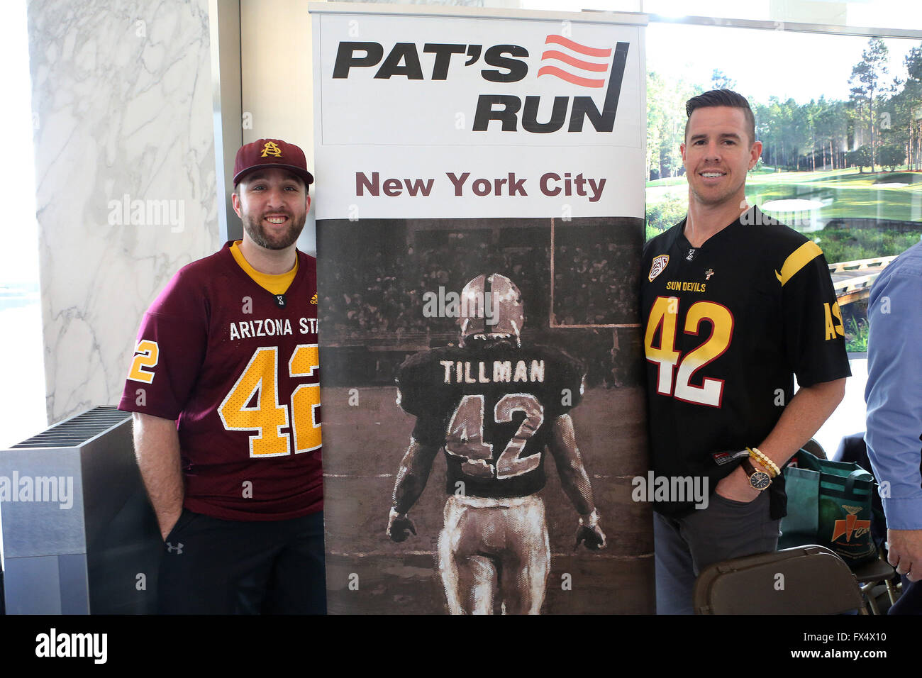 Pats run hi-res stock photography and images - Alamy