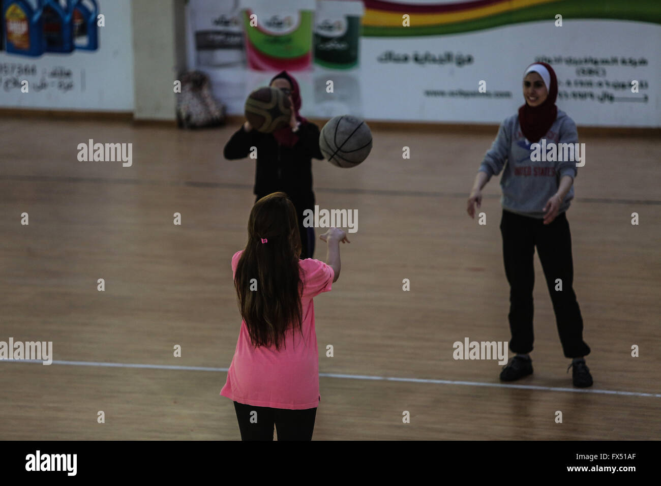 gaza, Gaza. 11th Apr, 2016. Girls training basketball at Gaza Athletic ...