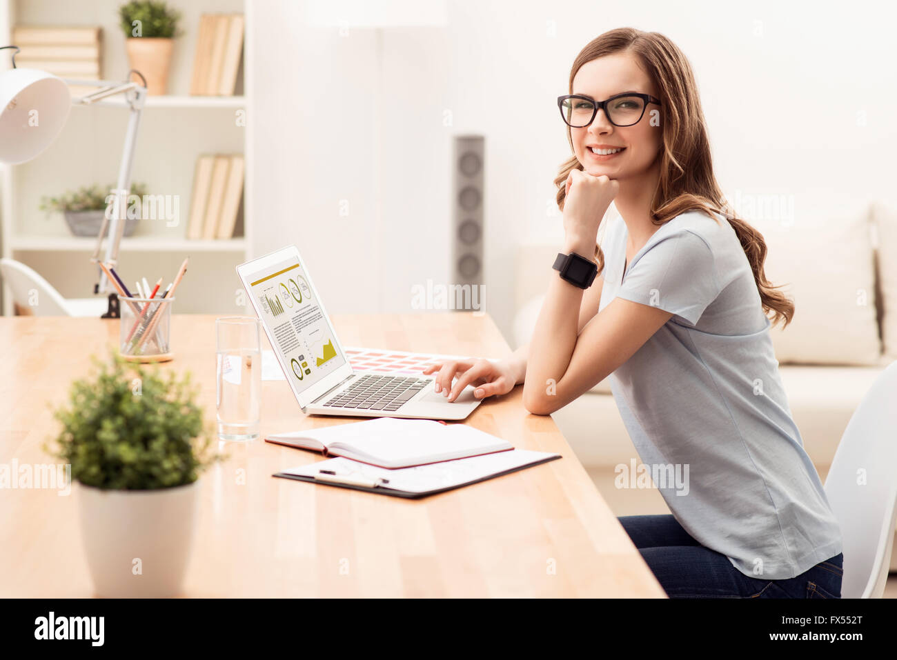 Beautiful girl working laptop hi-res stock photography and images - Alamy
