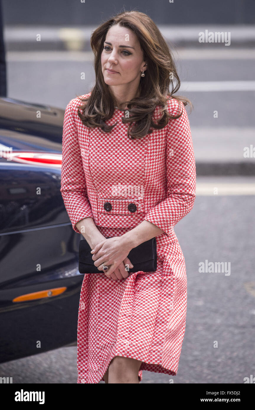 Members of the Royal Family visit the mentoring programme of the XLP ...