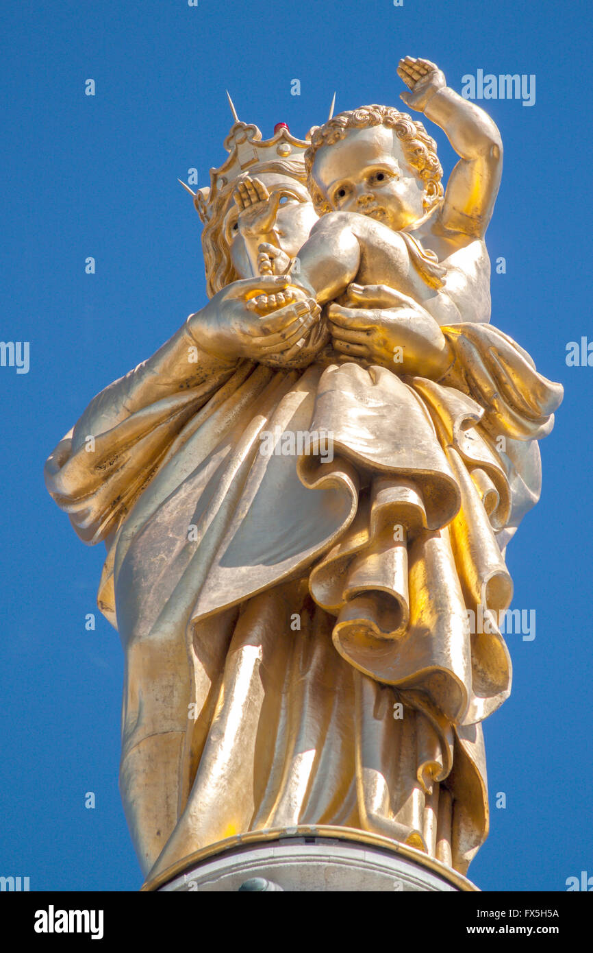 Famous golden statue virgin mary hi-res stock photography and images ...