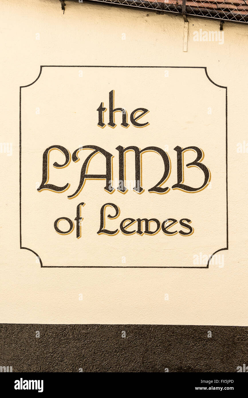 A wall sign for the Lamb Inn in Fisher Street, Lewes, East Sussex Stock ...