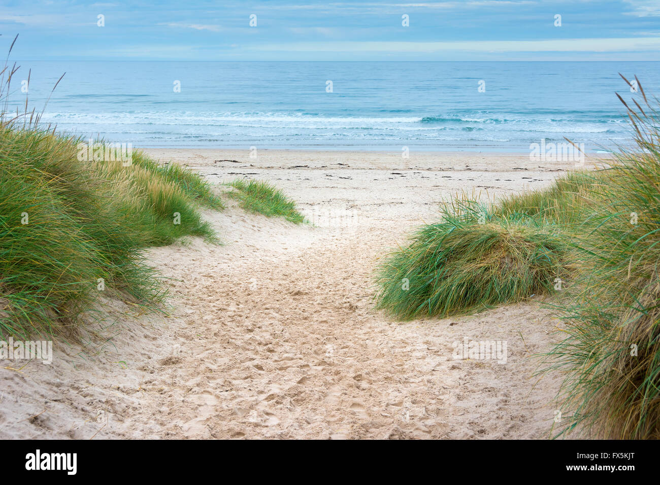 Sand footpath hi-res stock photography and images - Alamy