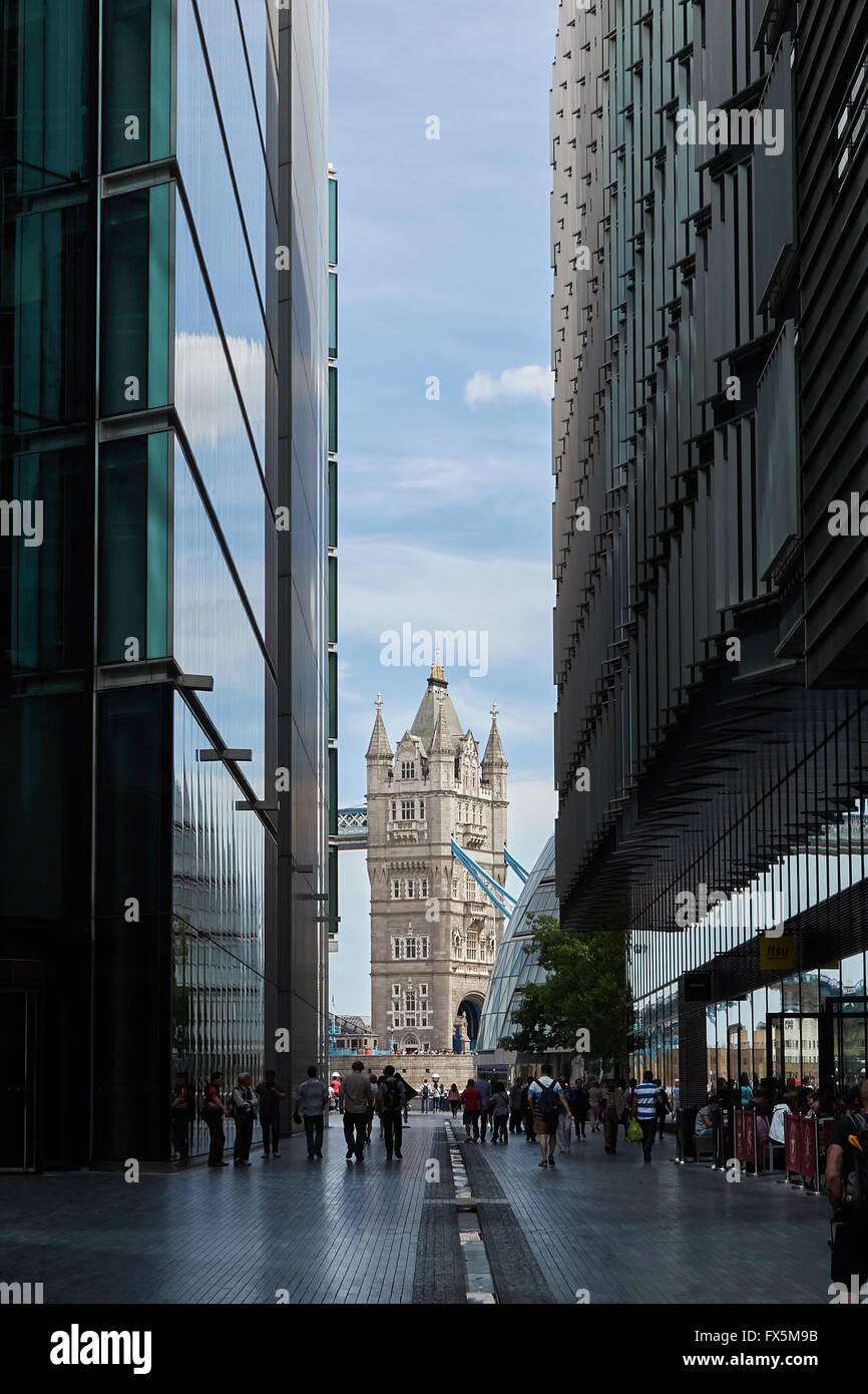 Street view in the English Capital, London Stock Photo - Alamy