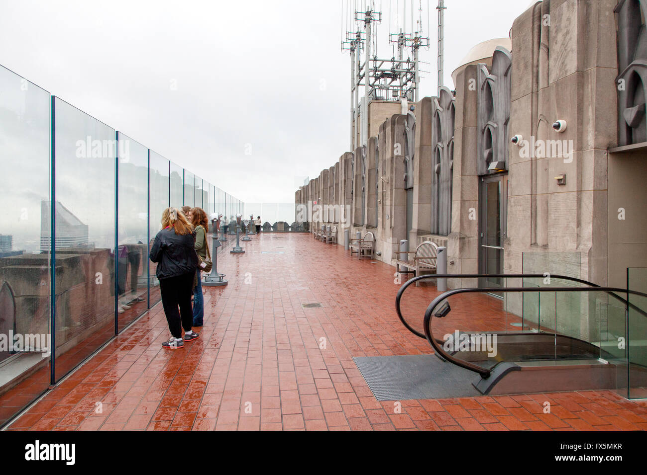 New york top of the rock view hi-res stock photography and images - Alamy