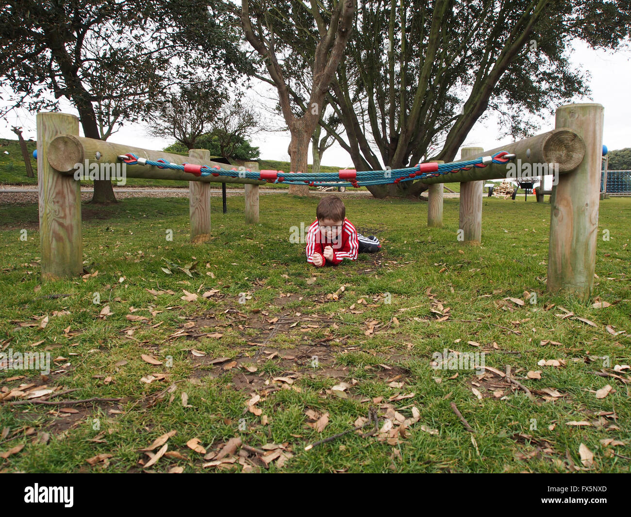 Commando crawl hi-res stock photography and images - Alamy