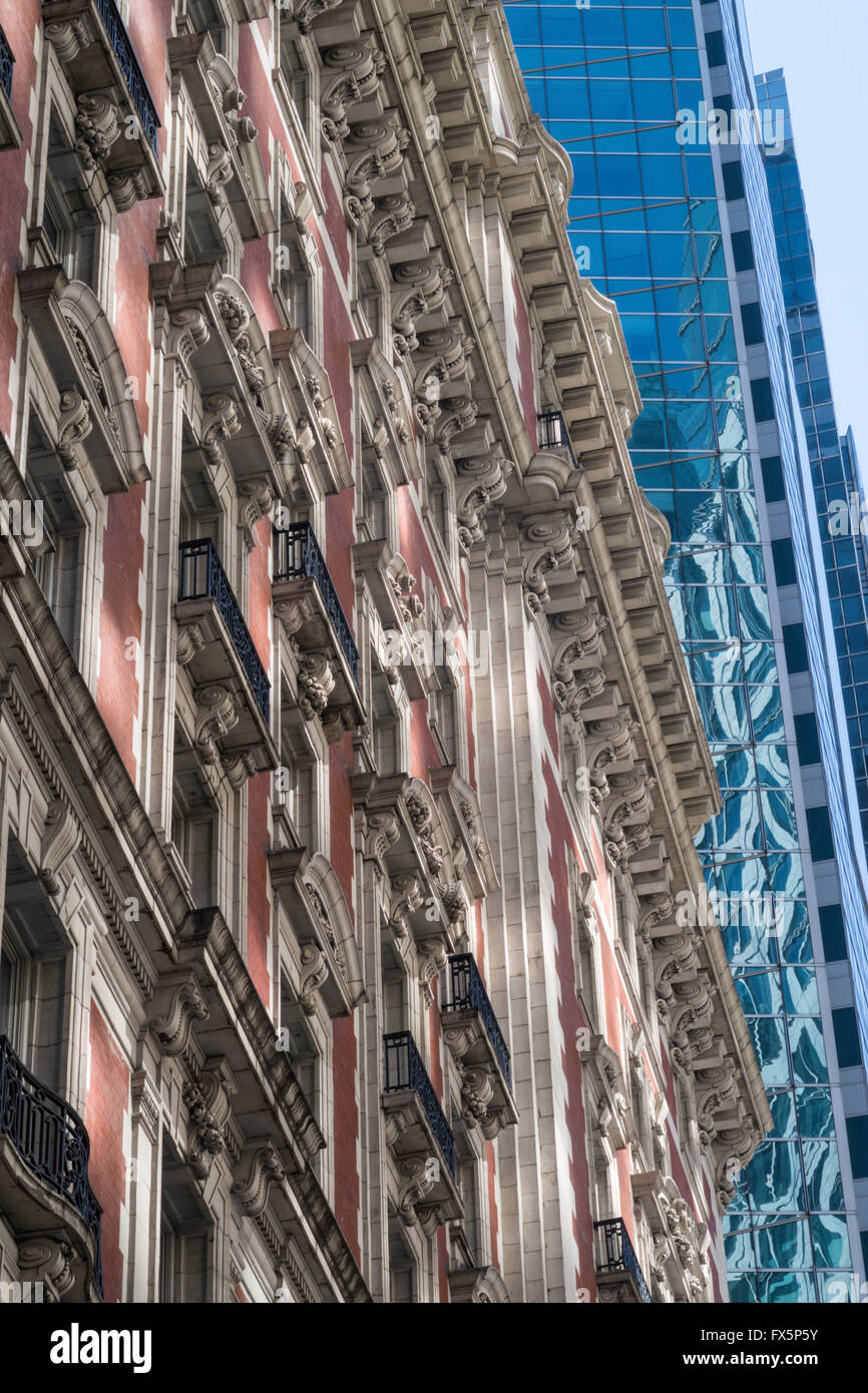 Contrasting Architecture in Times Square, NYC Stock Photo - Alamy