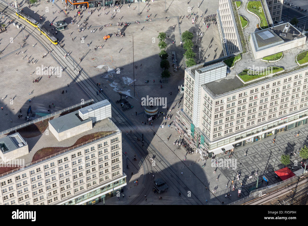German public buildings hi-res stock photography and images - Alamy