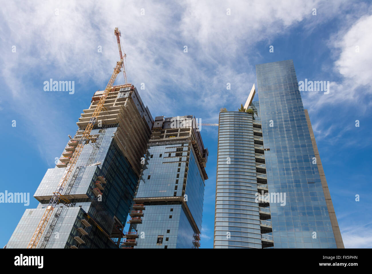 Tel aviv skyscraper hi-res stock photography and images - Alamy