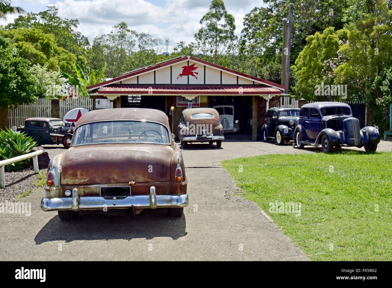 VINTAGE STYLE HOT RODS Stock Photo - Alamy