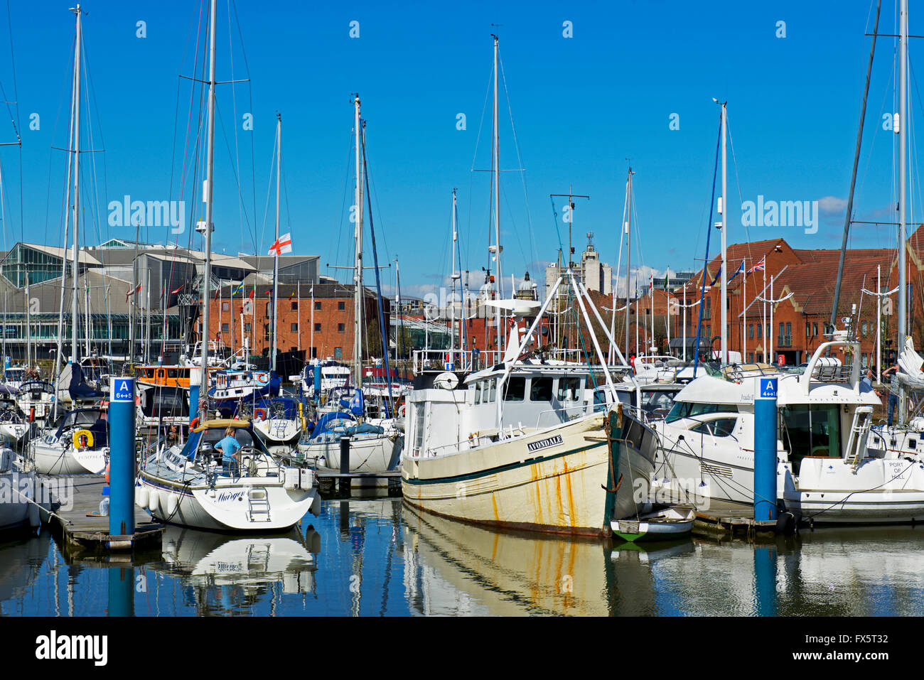 Boats hull marina humberside east yorkshire hi-res stock photography ...