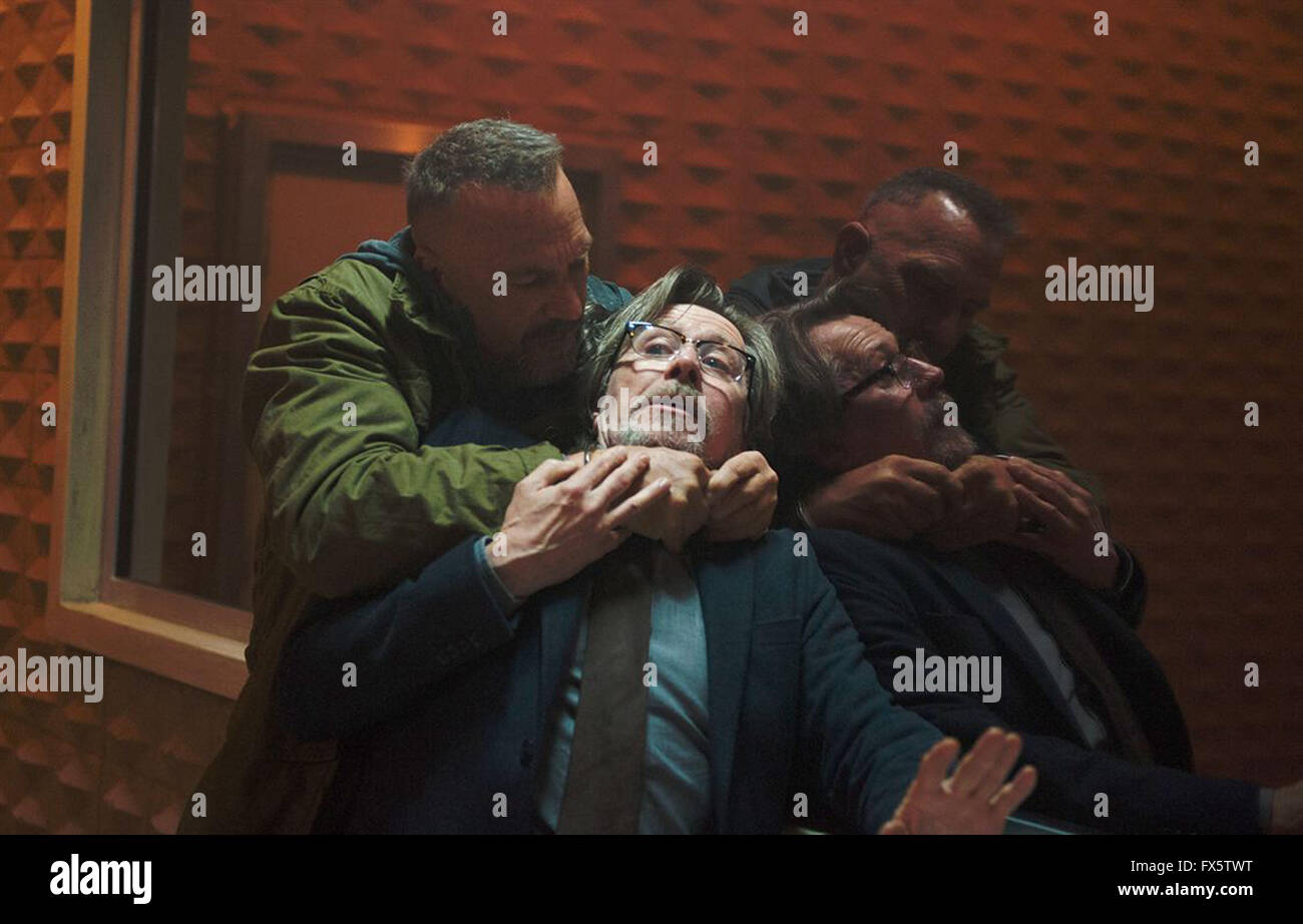 Criminal 2016 gary oldman ariel hi-res stock photography and images - Alamy