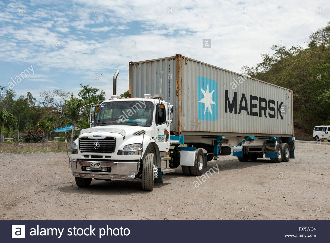 Freightliner Stock Photos & Freightliner Stock Images - Alamy