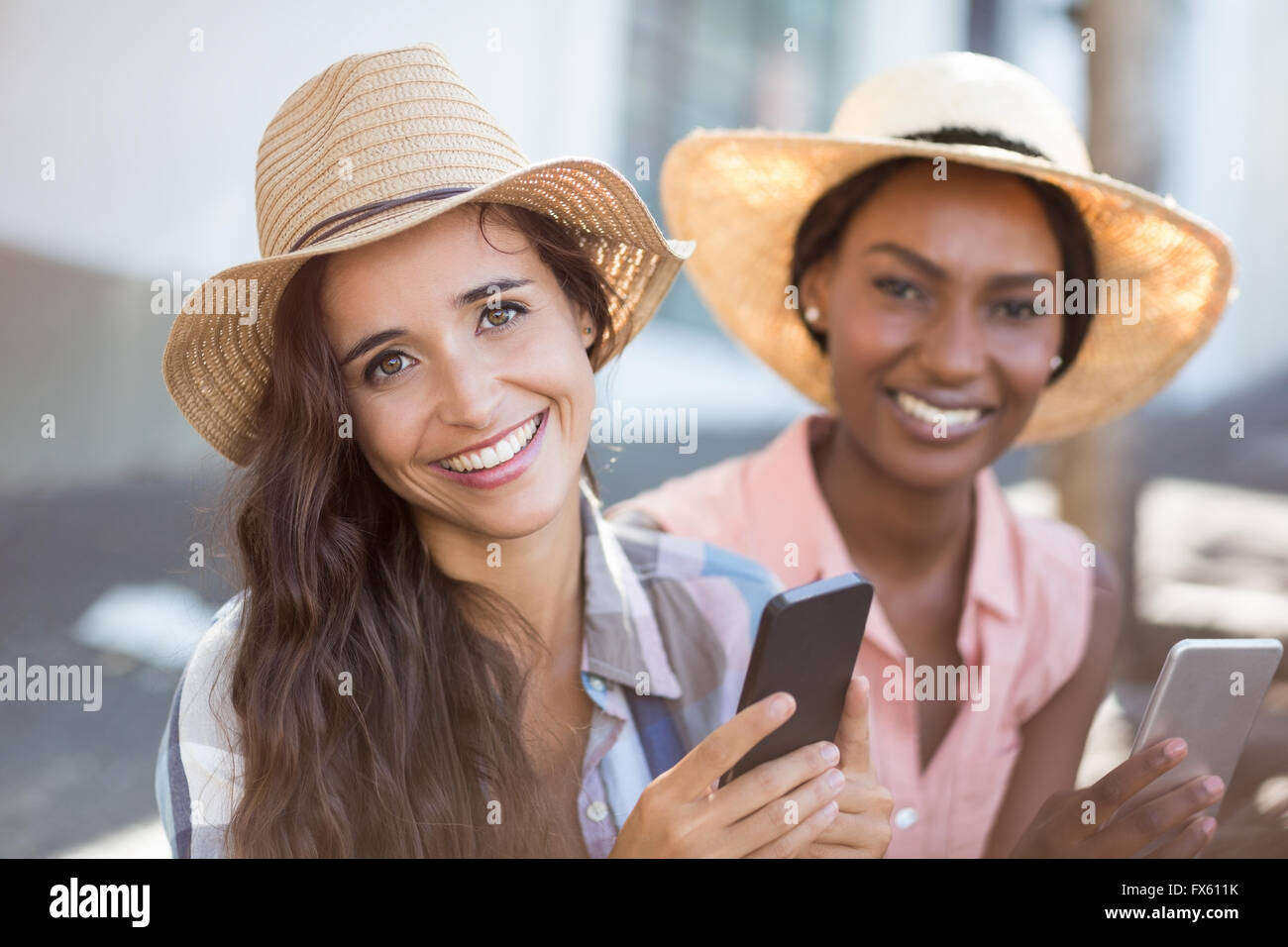 Gorgeous young women using hi-res stock photography and images - Alamy