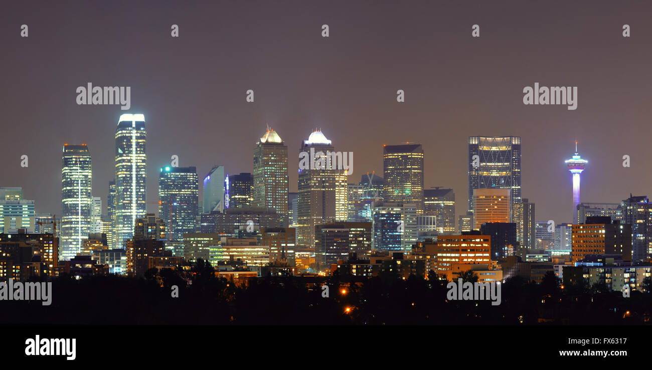 Calgary tower downtown night hi-res stock photography and images - Alamy