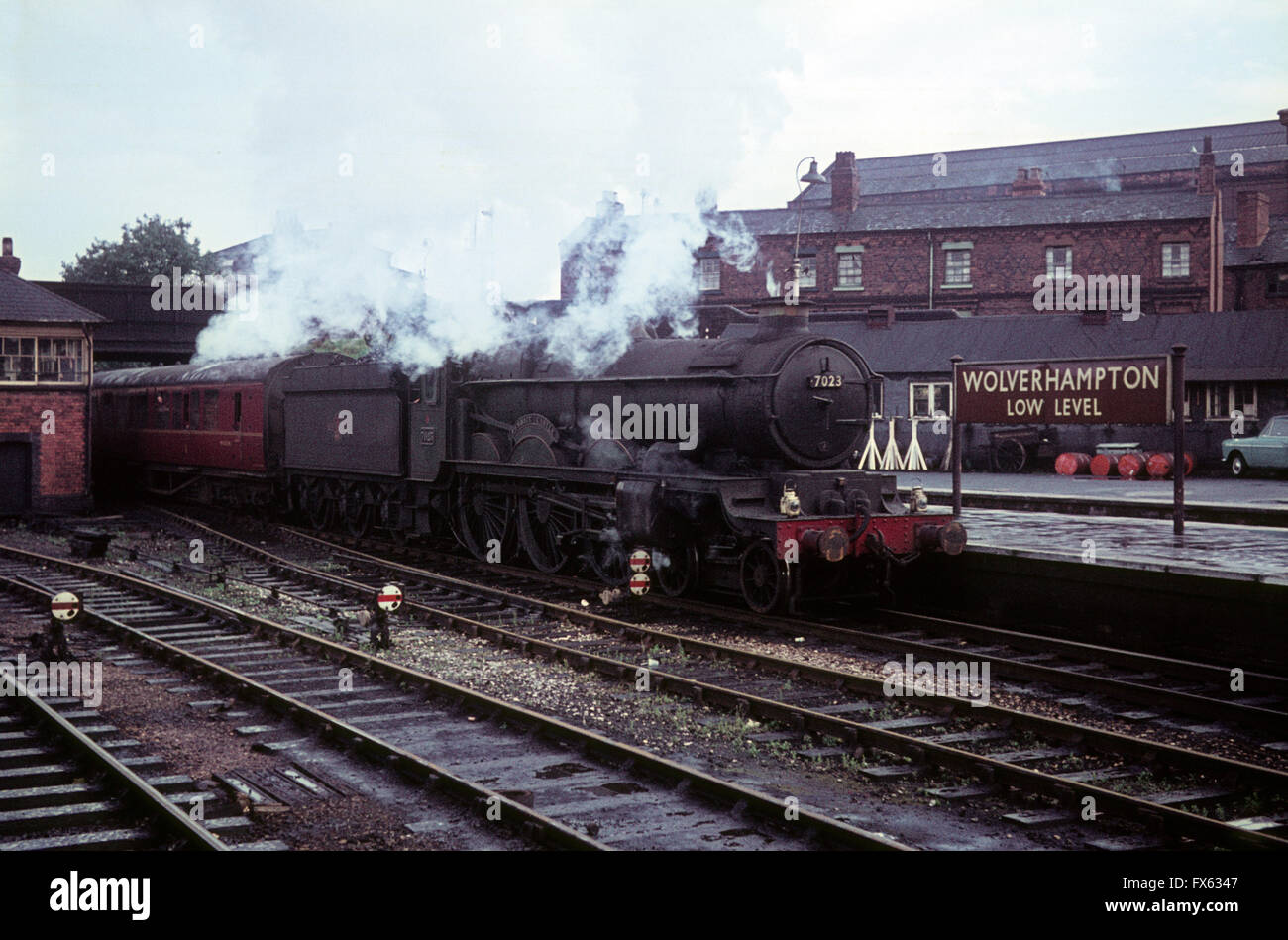 Penrice Castle steam locomotive Wolverhampton Low Level Station 1964 ...