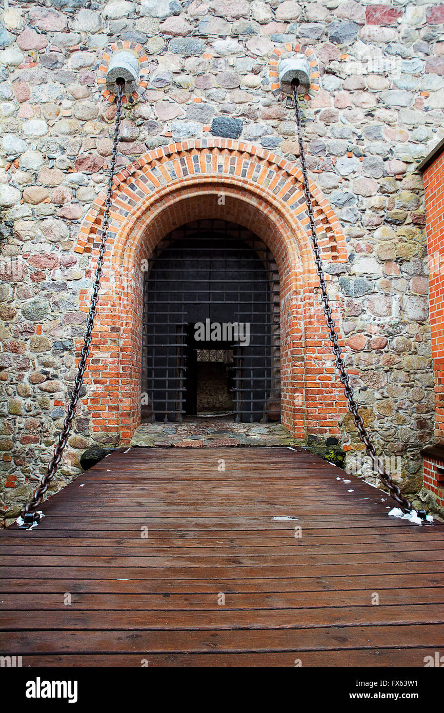 drawbridge and gate entrance to the castle Stock Photo - Alamy