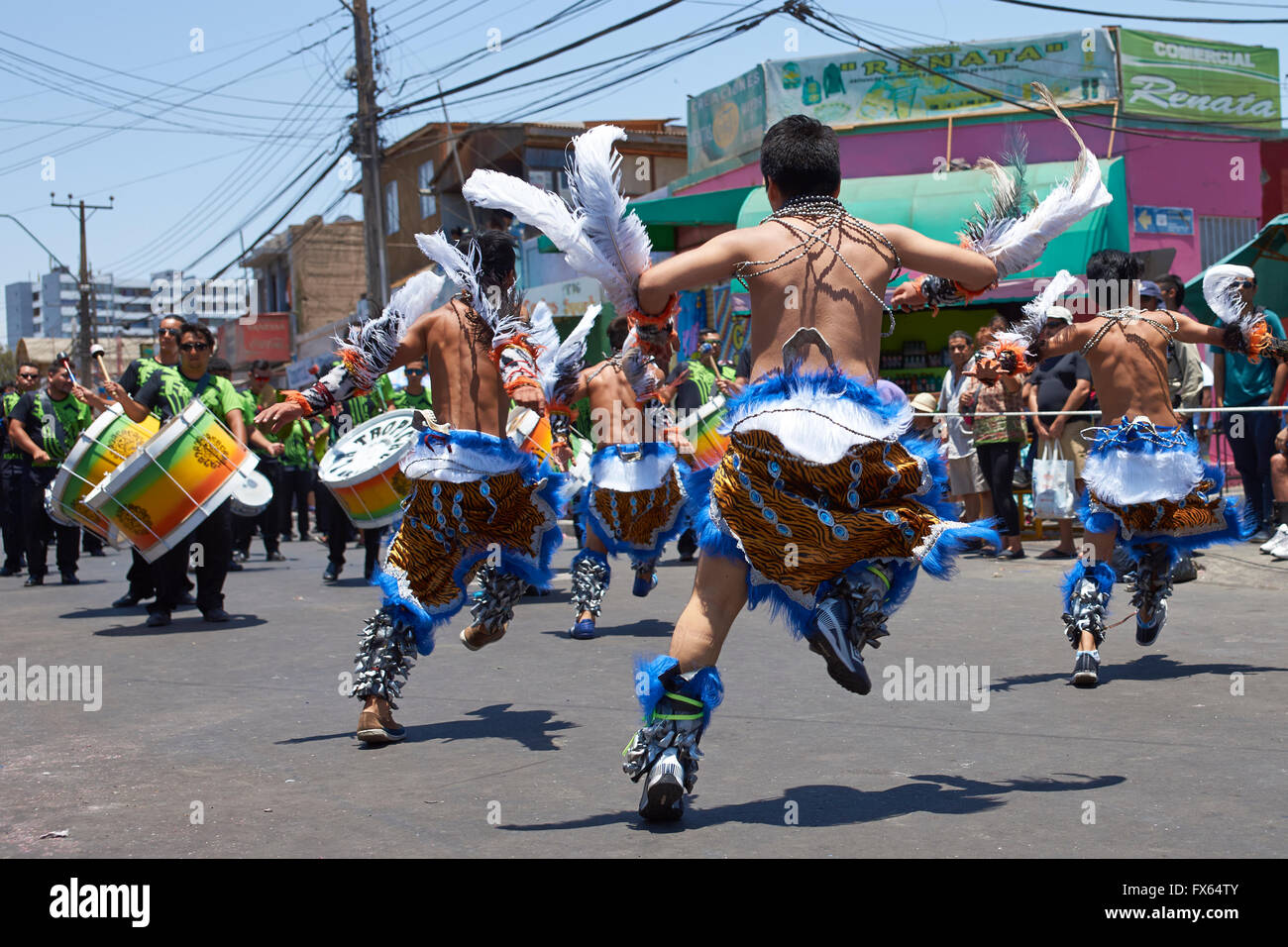 Tobas Dance Group at the Carnaval Andino con la Fuerza del Sol Stock ...