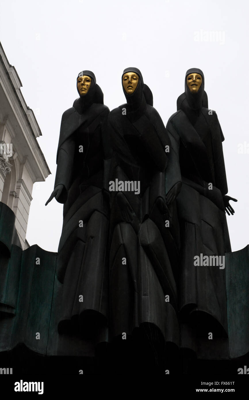 Three Muses on the top of Theatre of Vilnius Stock Photo - Alamy