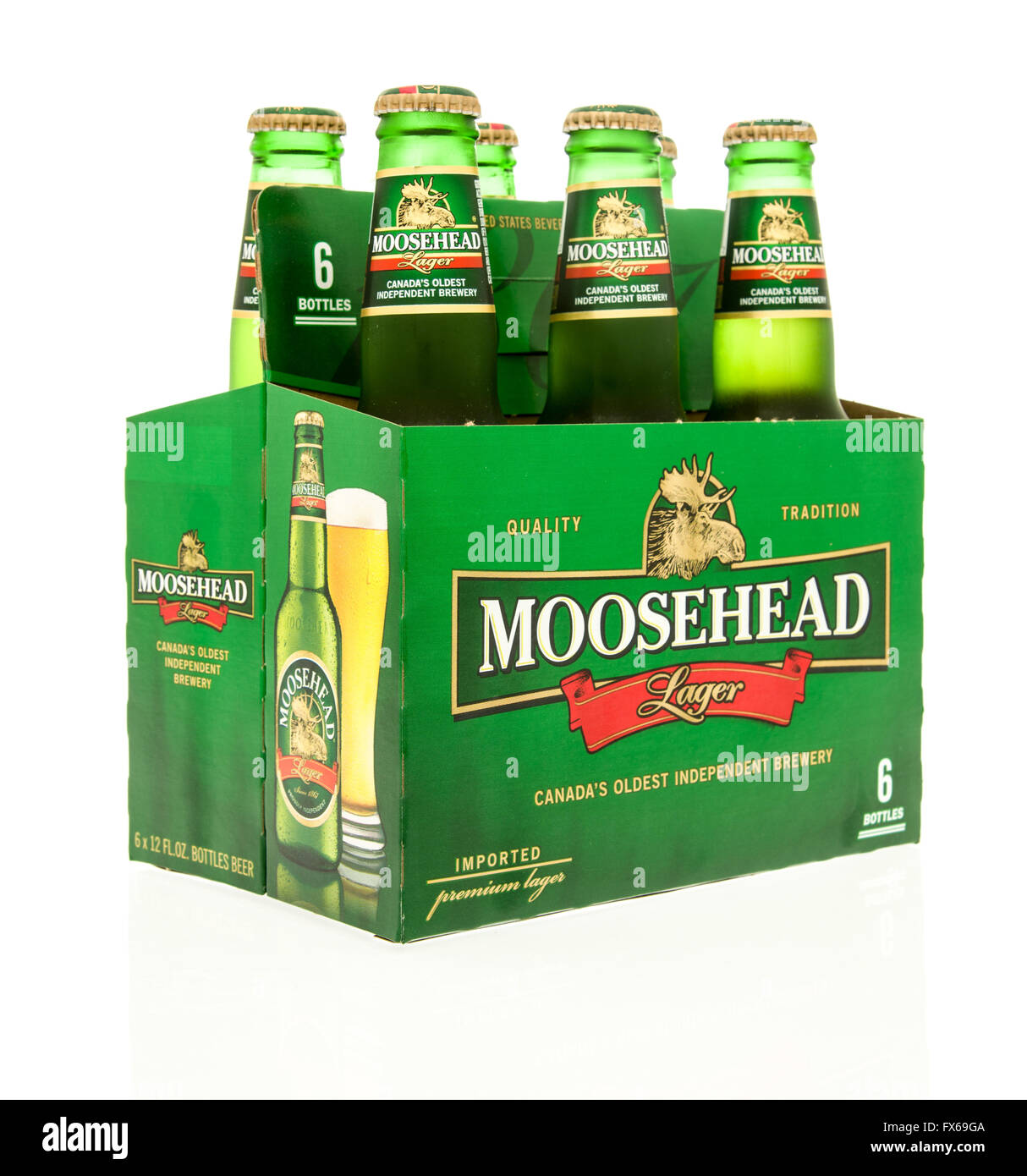 Moosehead beer hi-res stock photography and images - Alamy