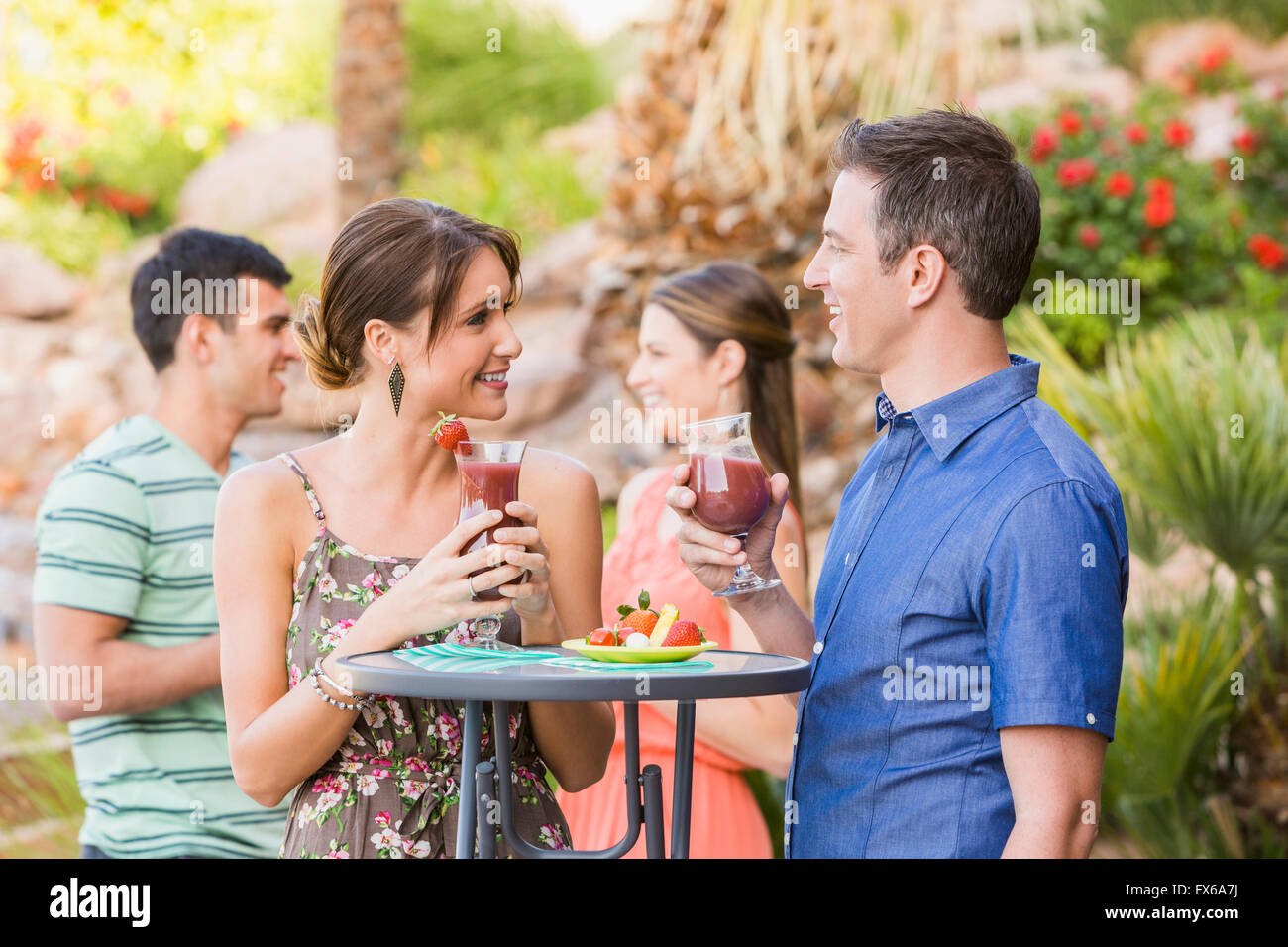 Outdoor patio party hi-res stock photography and images - Alamy