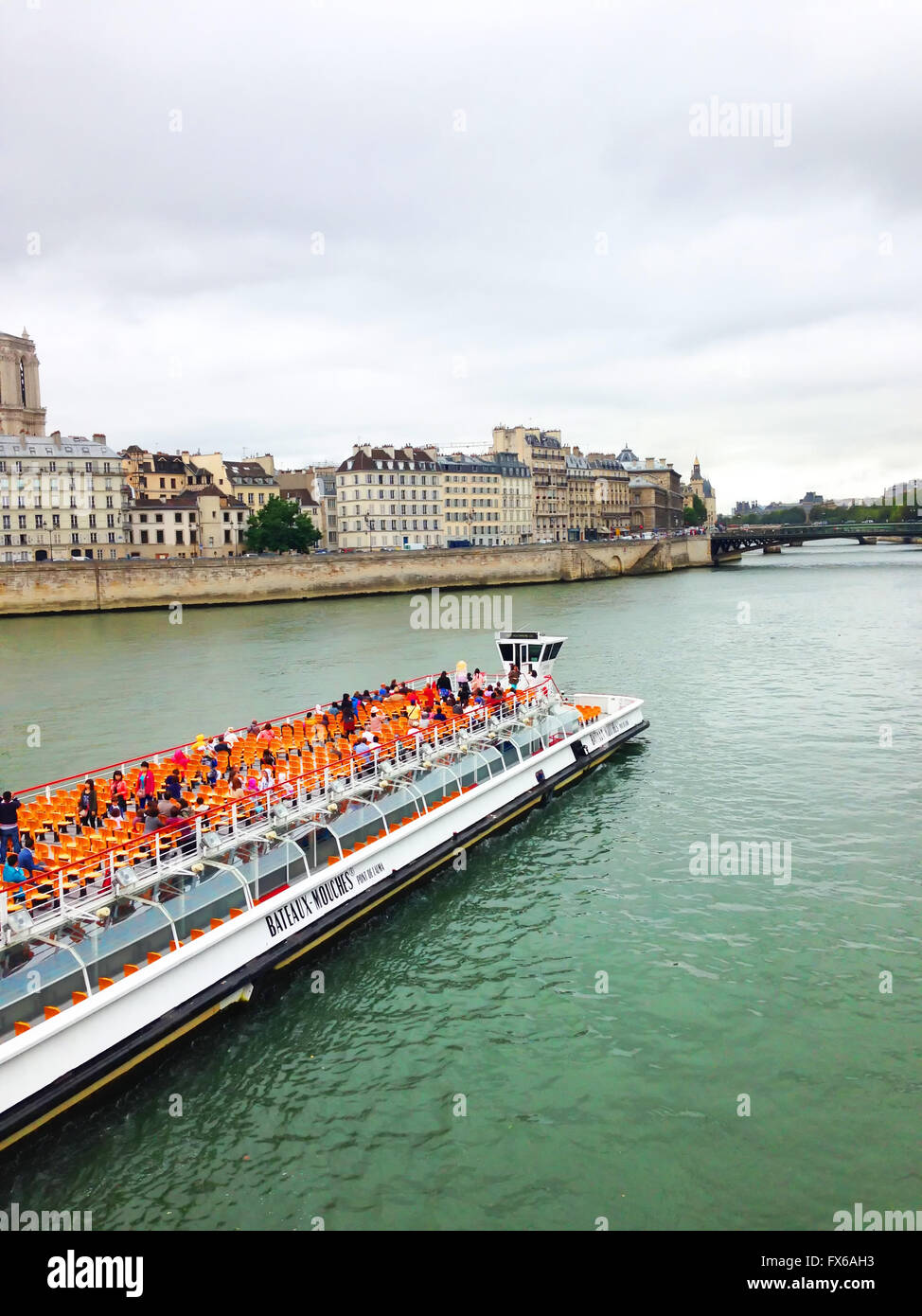 Seine boat tour in Paris Stock Photo - Alamy