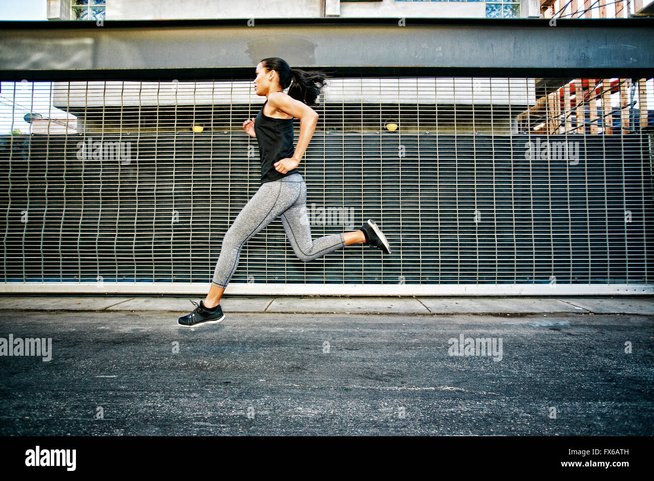 Street athlete hi-res stock photography and images - Alamy