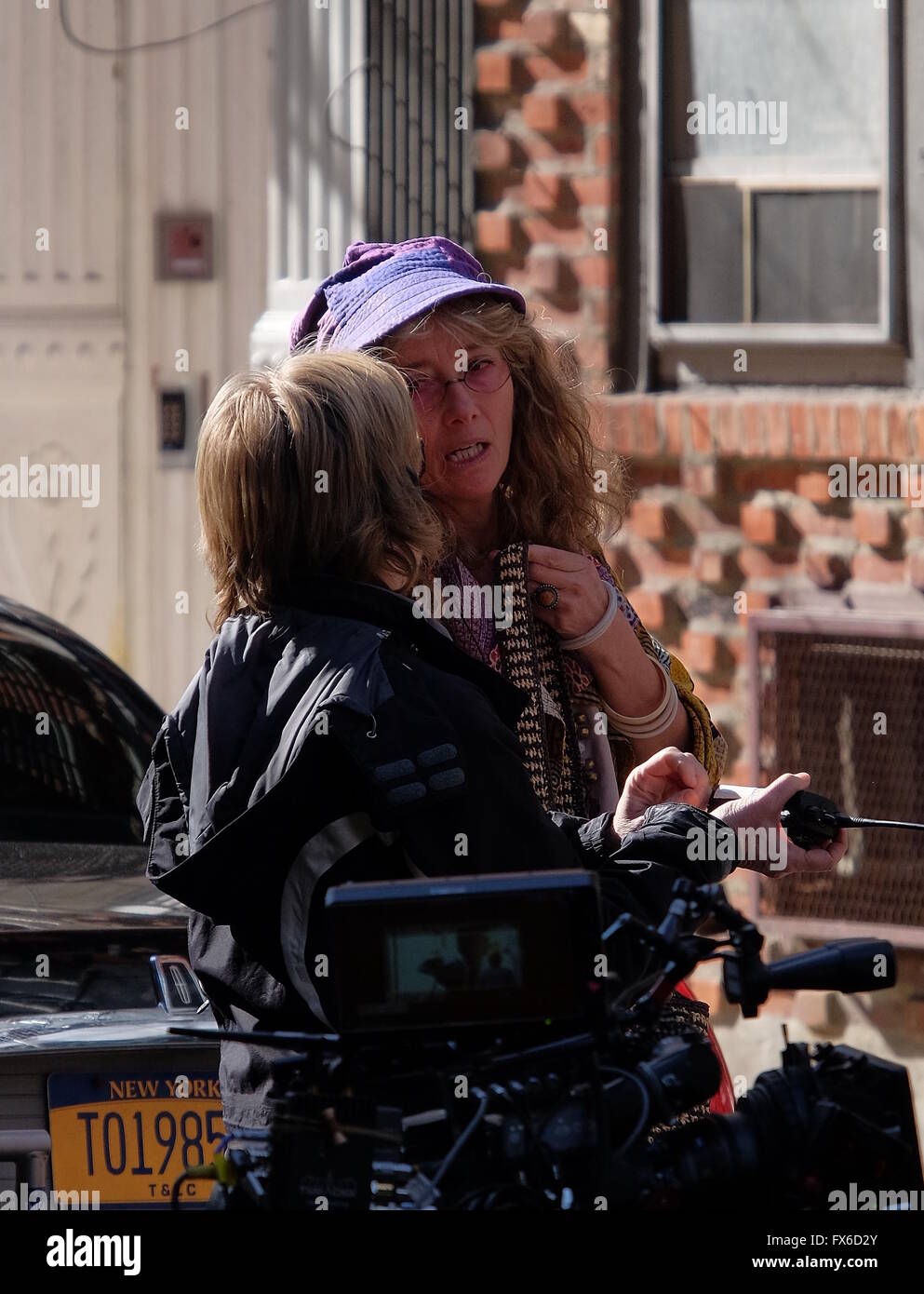 Adam Sandler, Dustin Hoffman and an unrecognizable Emma Thompson ...