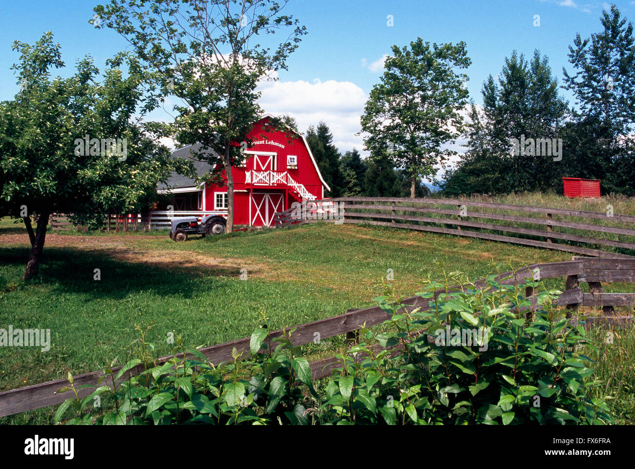Red Barn on Fraser Valley Farm, Mount Lehman, Abbotsford, BC, British ... Red Barn on Fraser Valley Farm, Mount Lehman, Abbotsford, BC, British ...