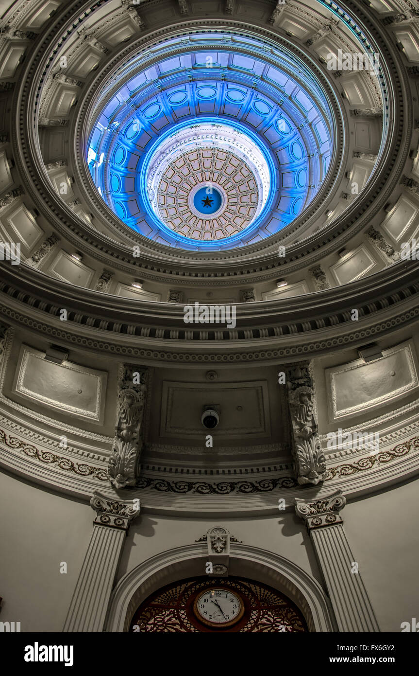 Texas state capitol building interior hi-res stock photography and ...