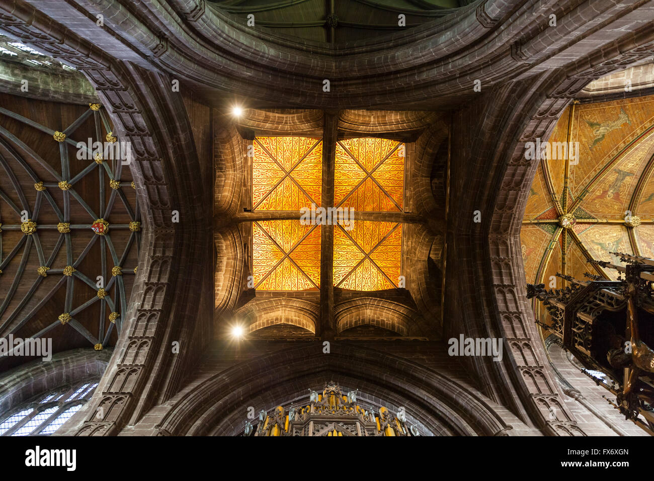 Crossing ceiling hi-res stock photography and images - Alamy