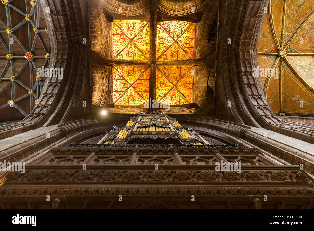 Crossing ceiling hi-res stock photography and images - Alamy