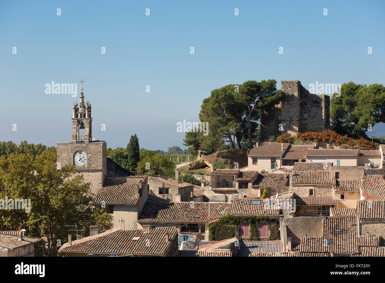 Cucuron provence hi-res stock photography and images - Alamy