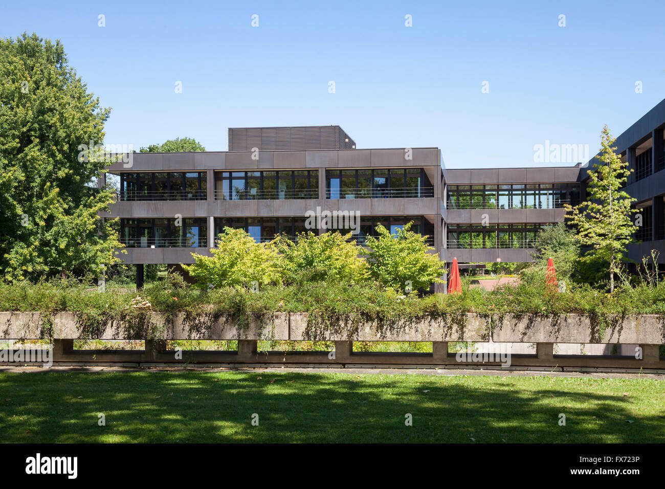 Federal ministry of development hi-res stock photography and images - Alamy