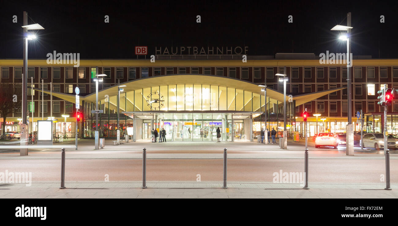 Bochum main station hi-res stock photography and images - Alamy