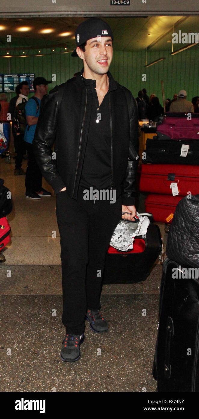 Josh peck girlfriend paige obrien hi-res stock photography and images ...