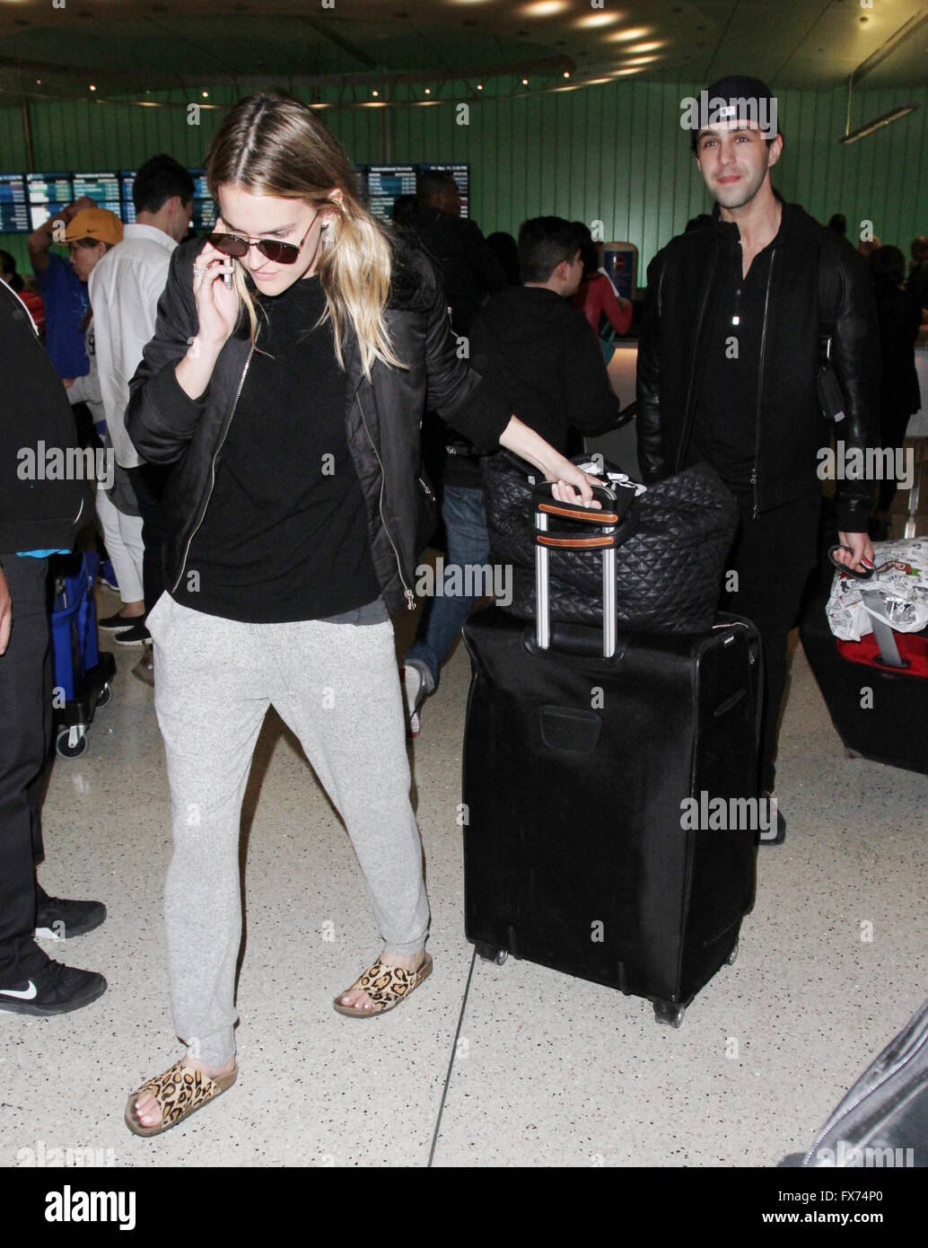 Josh Peck and his girlfriend Paige O'Brien arrive at Los Angeles ...