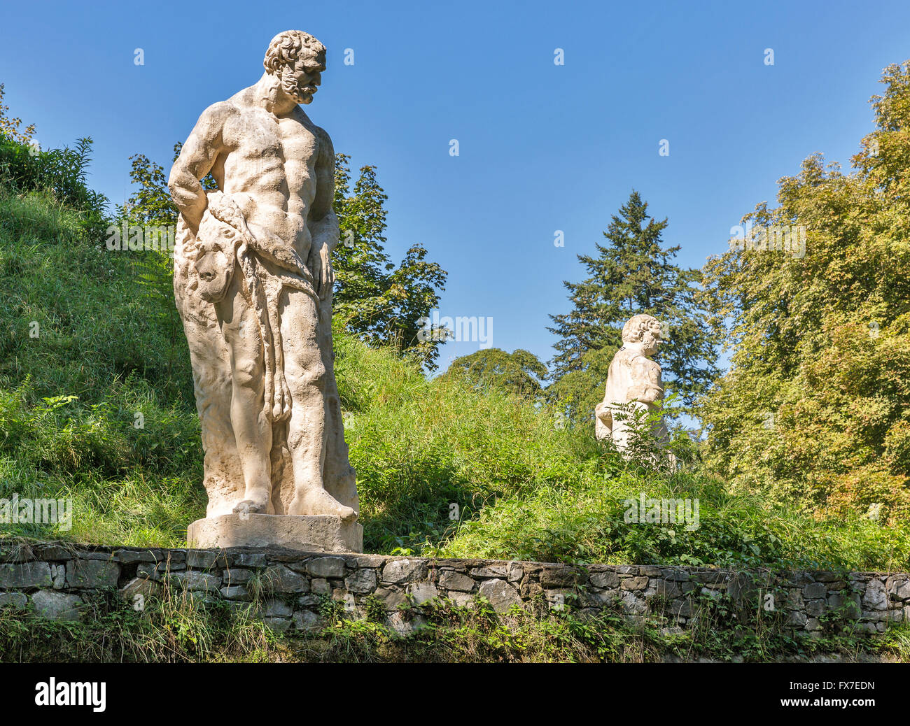 Antique man statues in Stadt park in Graz, Austria Stock Photo - Alamy