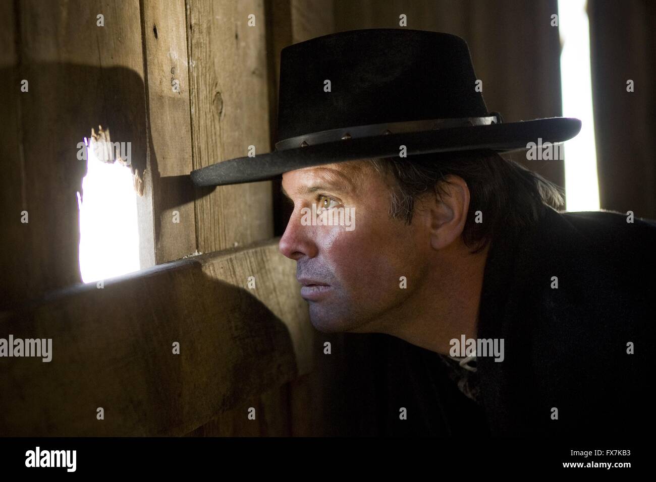 Walton goggins hi-res stock photography and images - Alamy