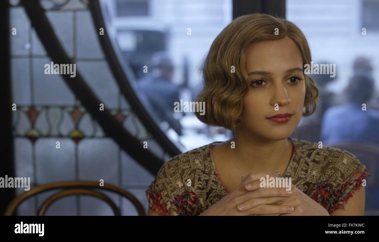 The Danish Girl Year : 2015 UK / USA / Belgium Director : Tom Hooper ...