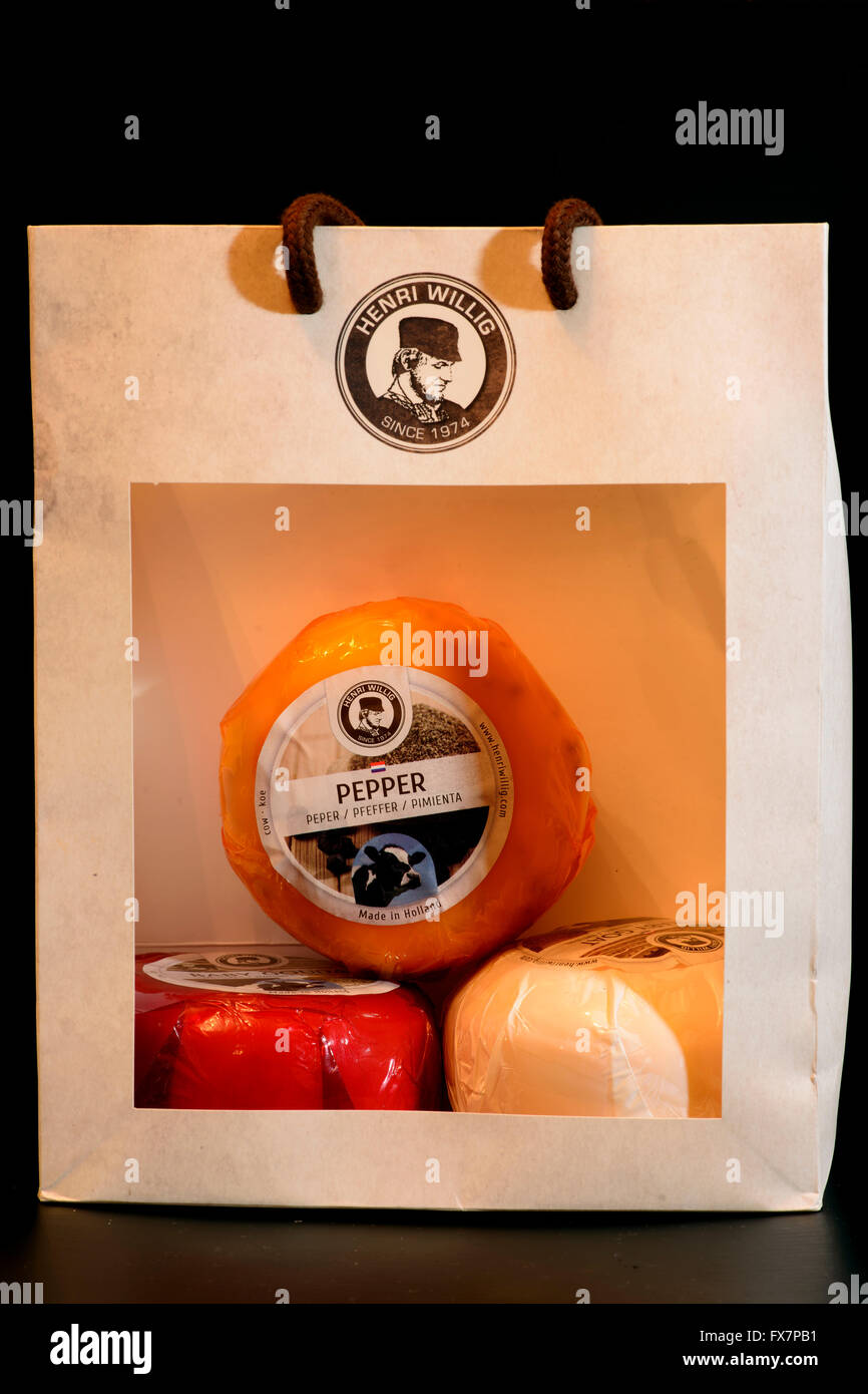 Edam types hi-res stock photography and images - Alamy