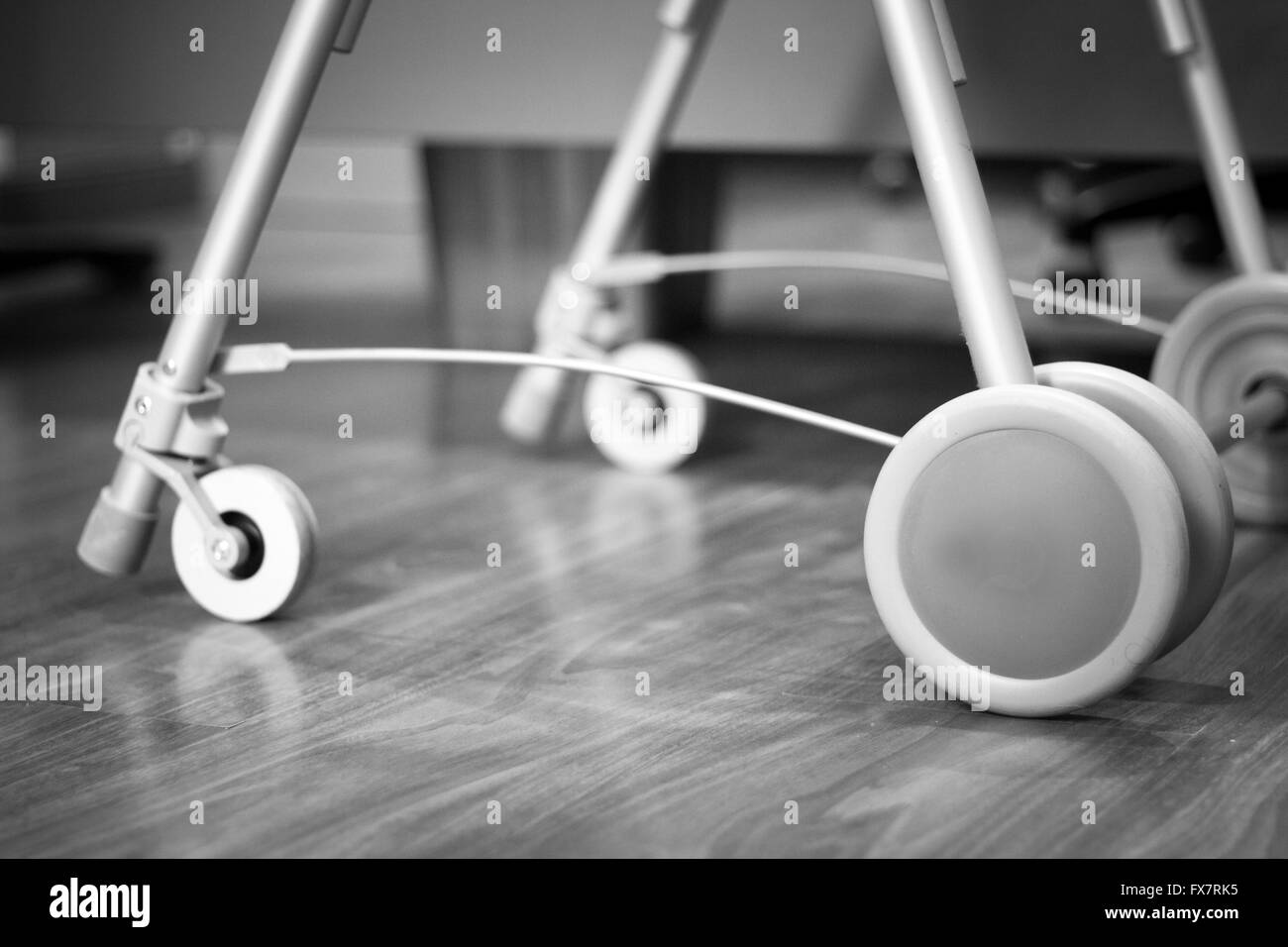 Wheeled zimmer frame hi-res stock photography and images - Alamy