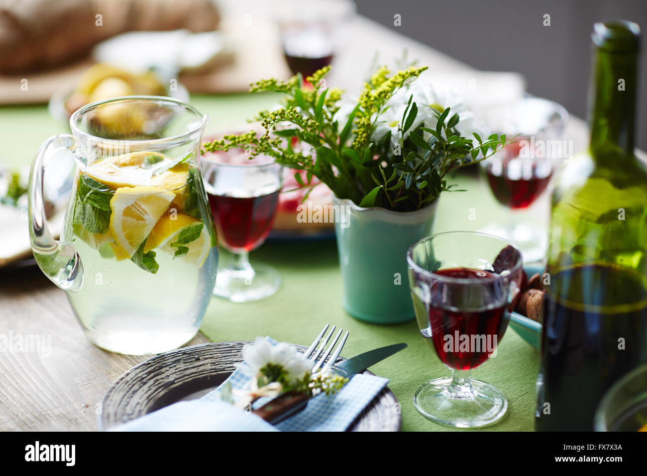 Drinks on table Stock Photo - Alamy