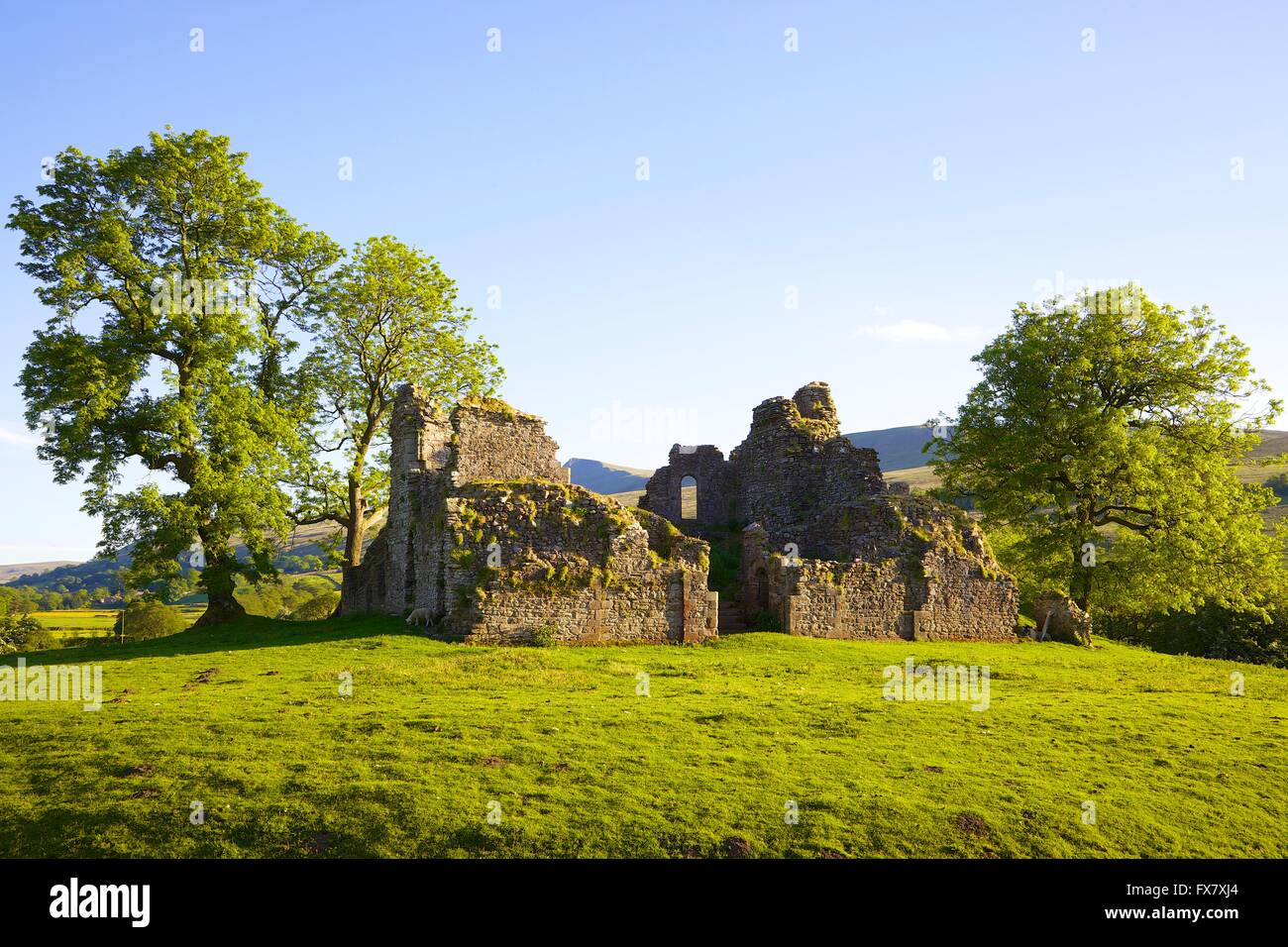 Pendragon Castle ruins of 12th century Norman fortification ...
