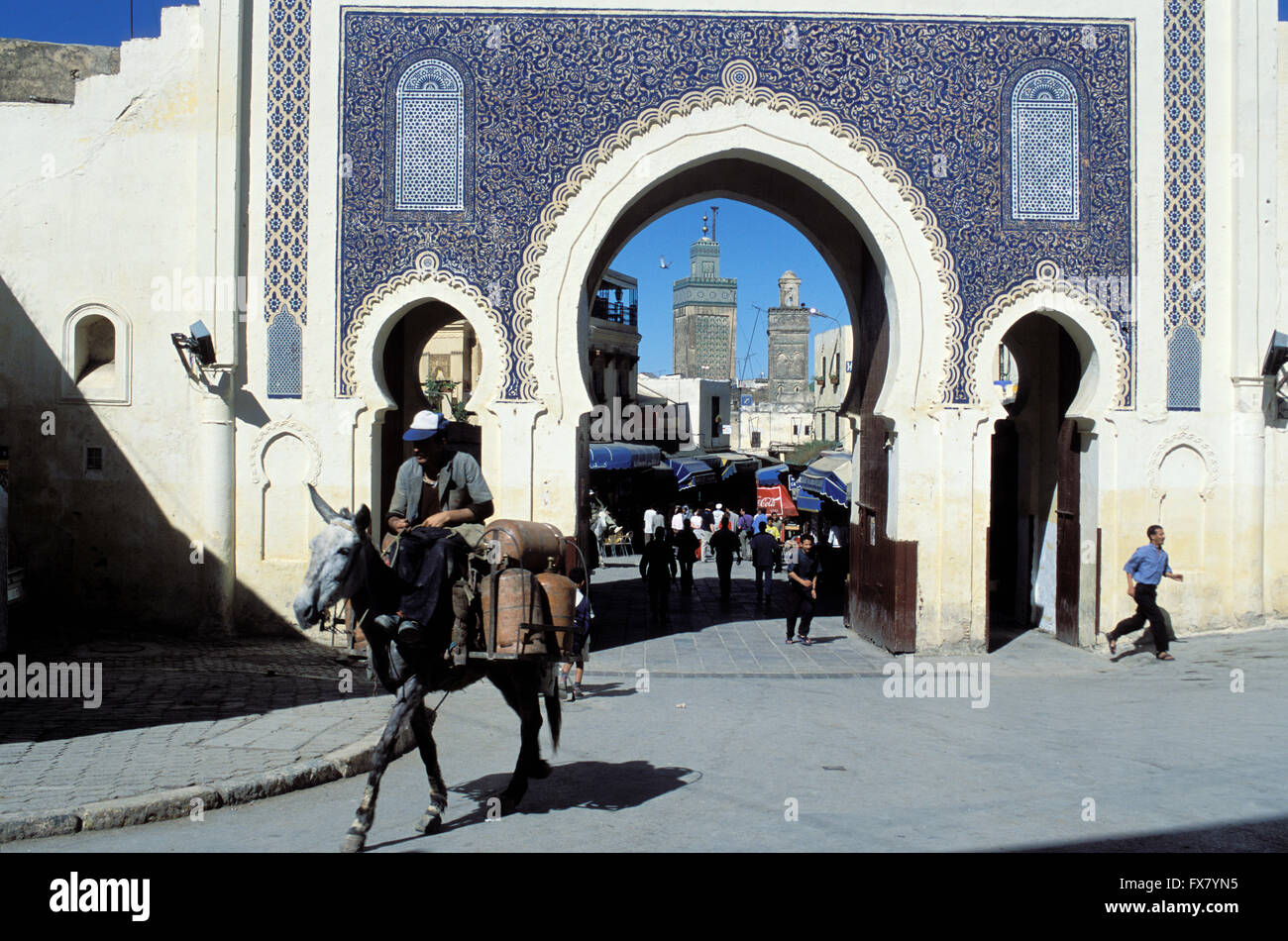 Old medina of fes hi-res stock photography and images - Alamy