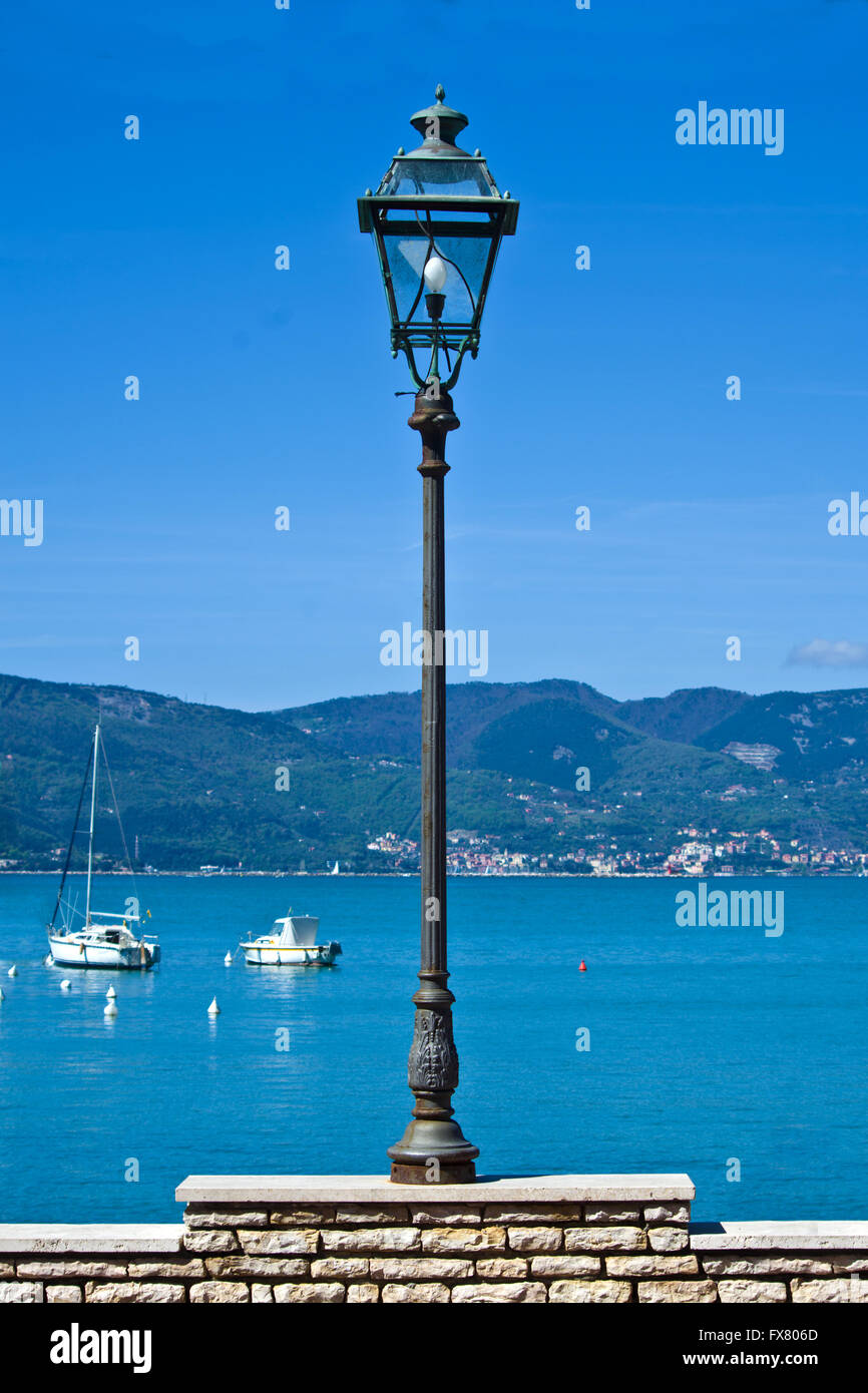 lamppost with light bulb on the waterfront Stock Photo - Alamy