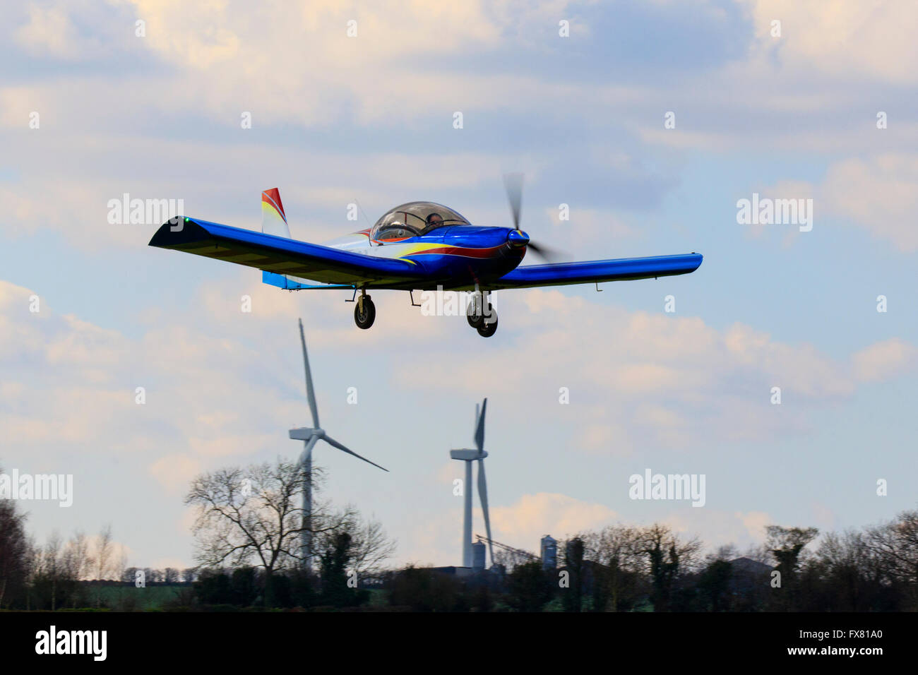 Zenair CH 601HD Zodiac G-TTOM in flight over Netherthorpe Airfield ...