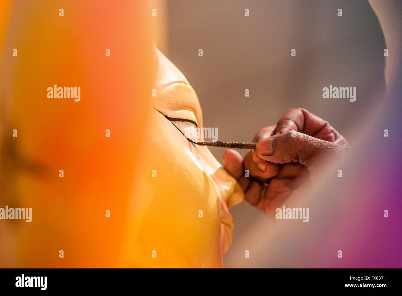 Sculpture in making for durga puja hi-res stock photography and images ...